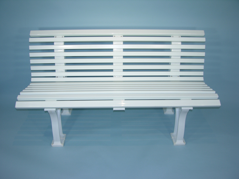 Courtside Deluxe Bench 5′ – Green or White – Howard B. Jones and Son, Inc.
